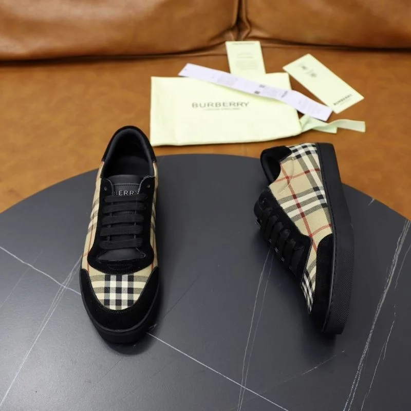 Real Burberry Low Shoes