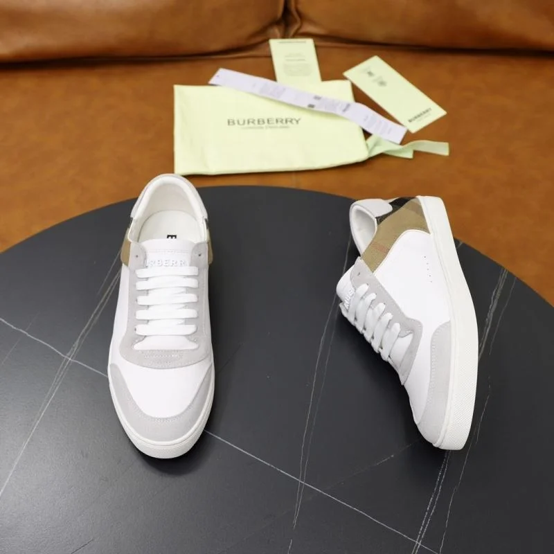 Accurate model Burberry Low Shoes
