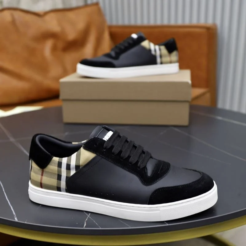 Legit Burberry Low Shoes