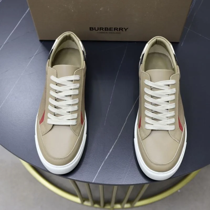 Burberry Low Shoes