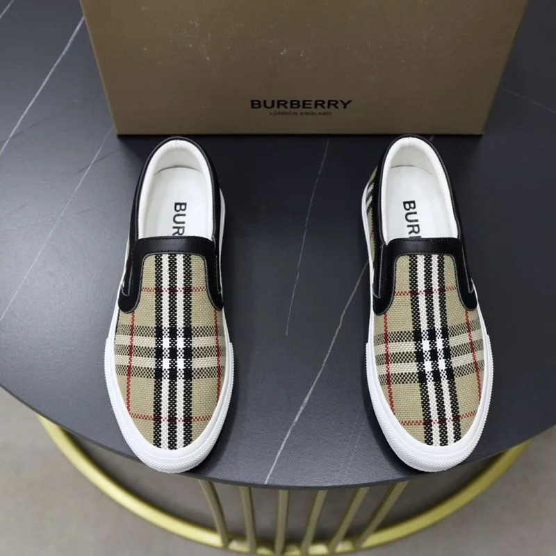 Burberry Low Shoes
