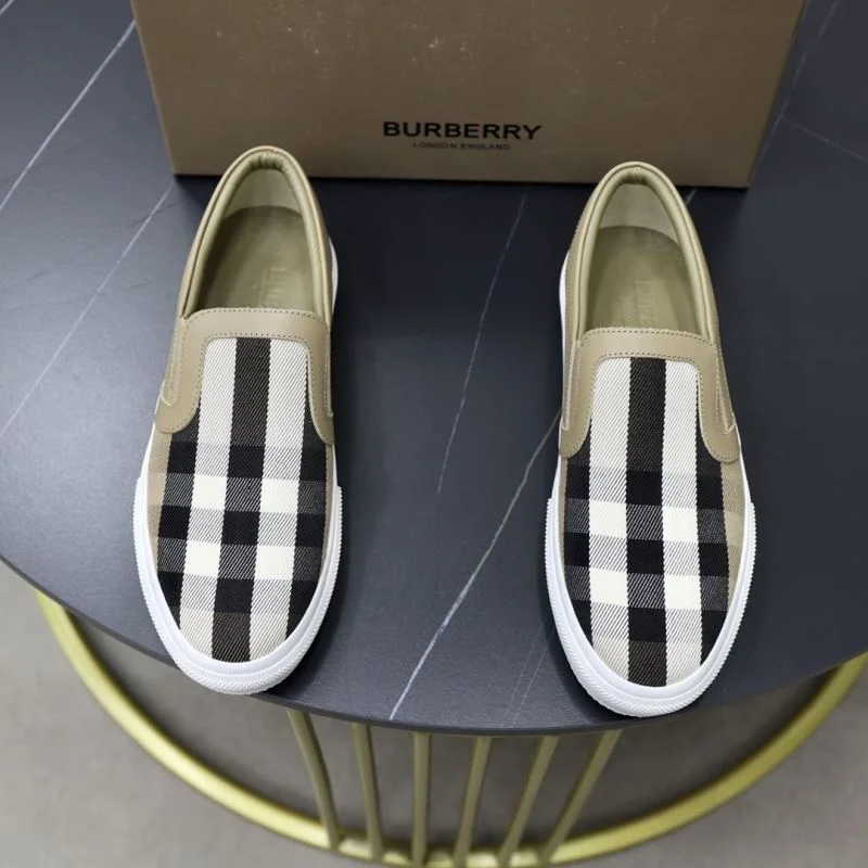 Burberry Low Shoes
