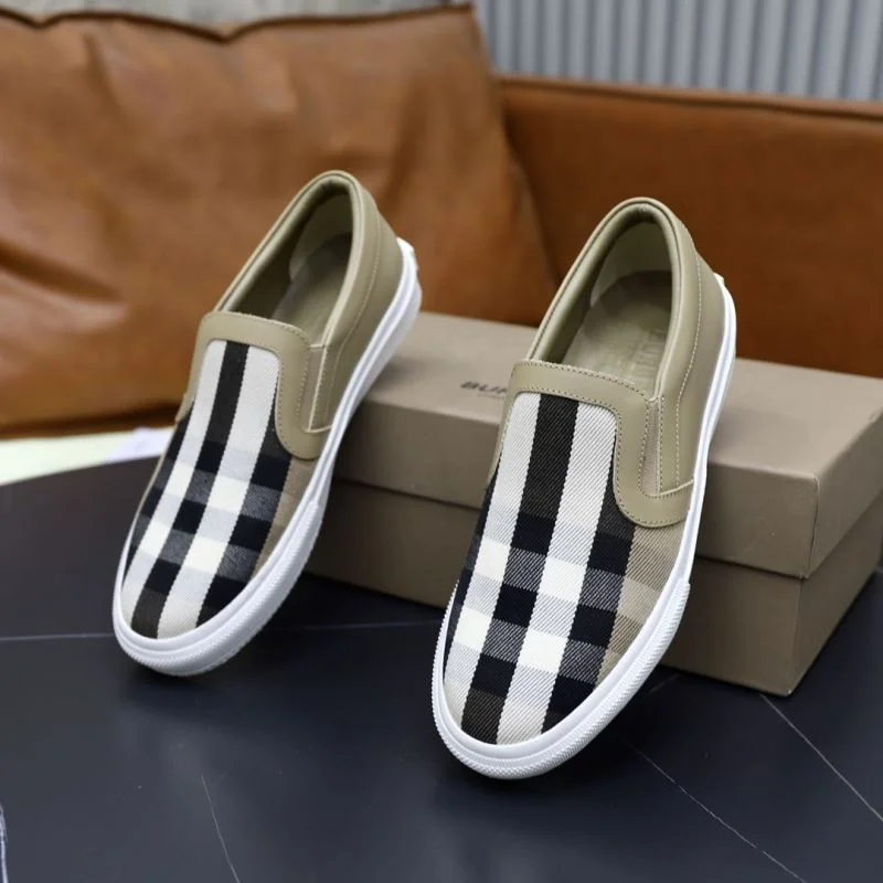 Bargain Burberry Low Shoes