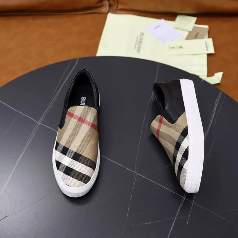 Factory-made Burberry Low Shoes