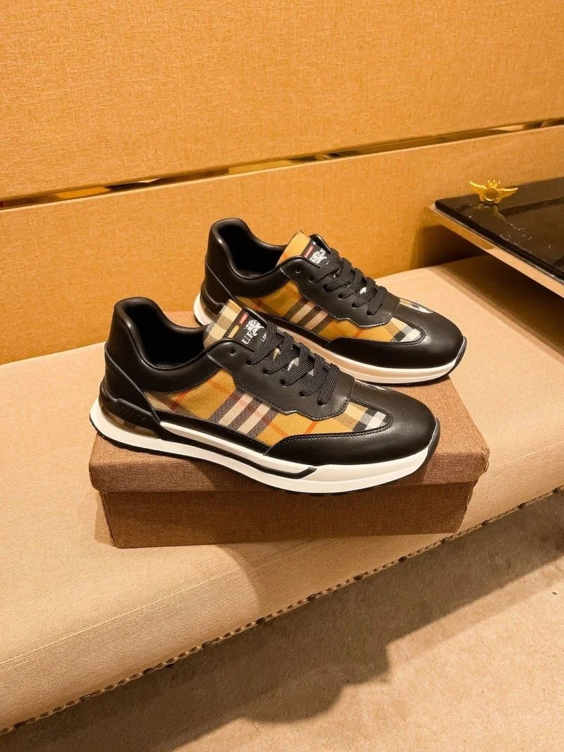 Burberry Low Shoes