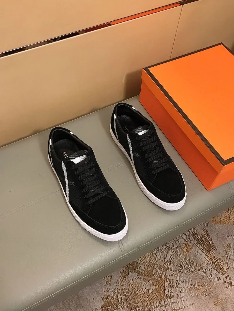 Original Burberry Low Shoes