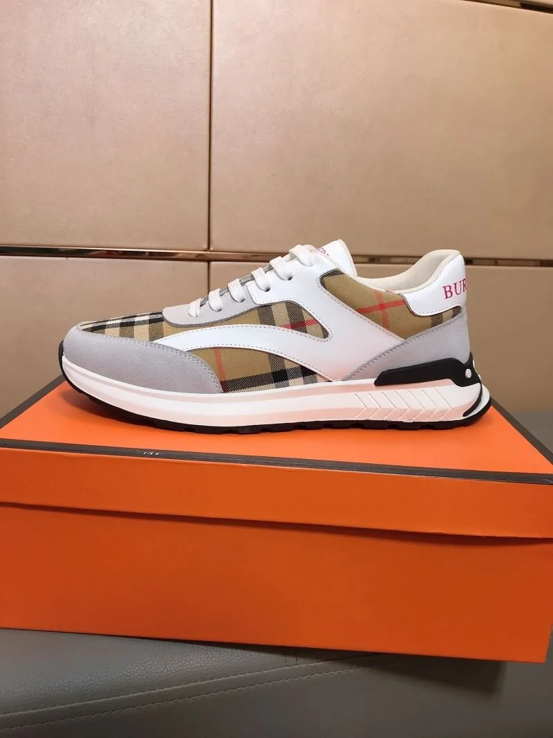 Burberry Low Shoes