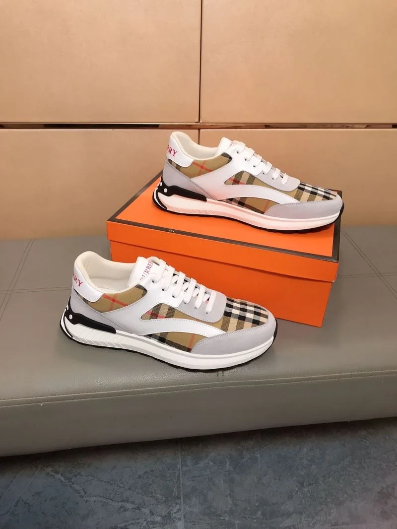 Inexpensive Burberry Low Shoes