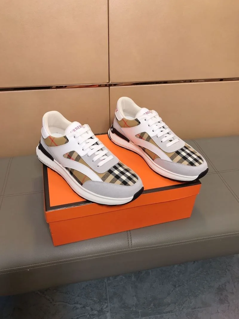 Inexpensive Burberry Low Shoes