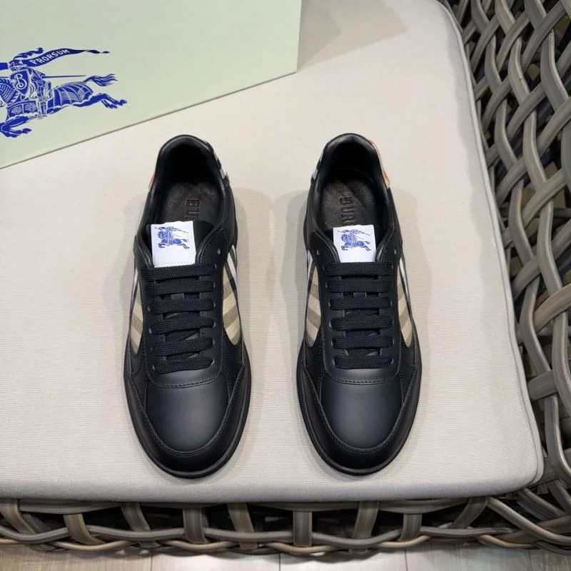 Burberry Low Shoes