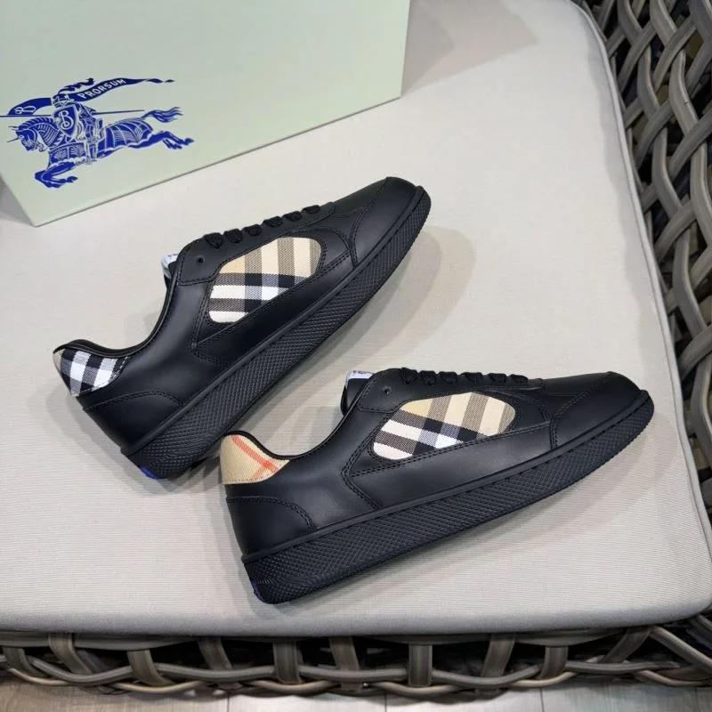 Indistinguishable Burberry Low Shoes