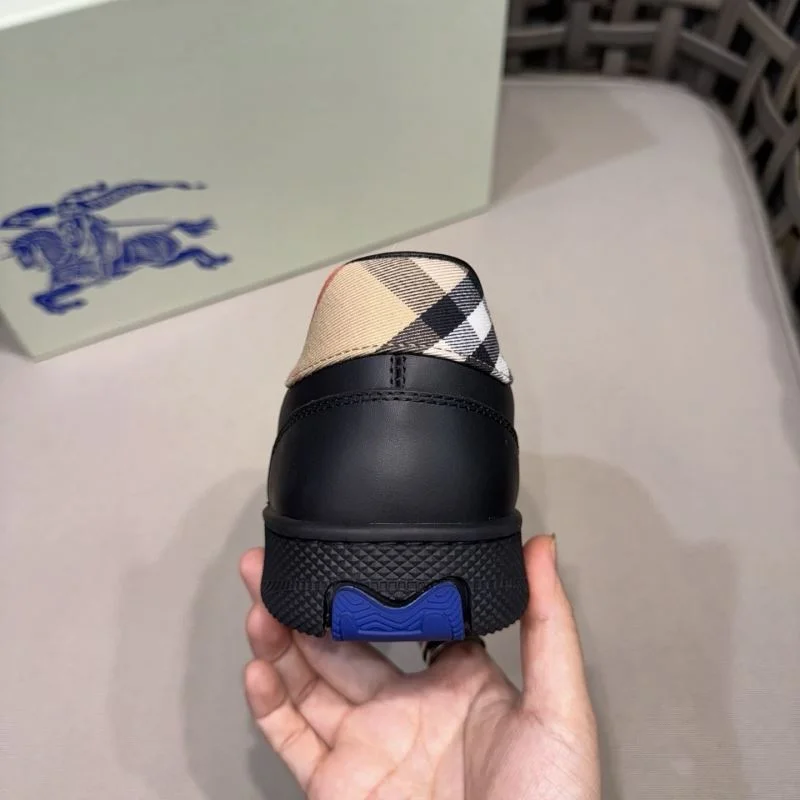 Indistinguishable Burberry Low Shoes