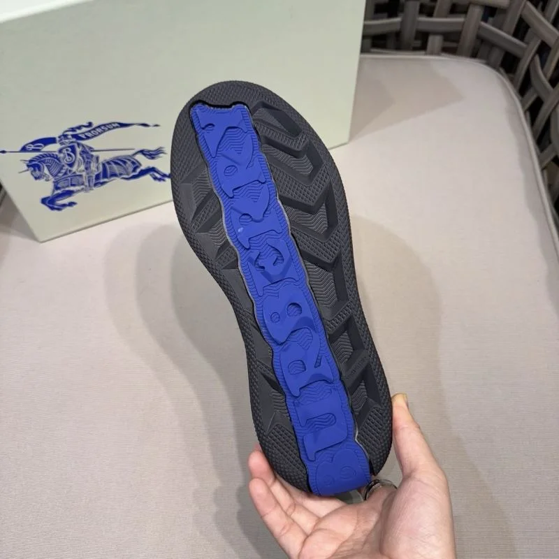Indistinguishable Burberry Low Shoes