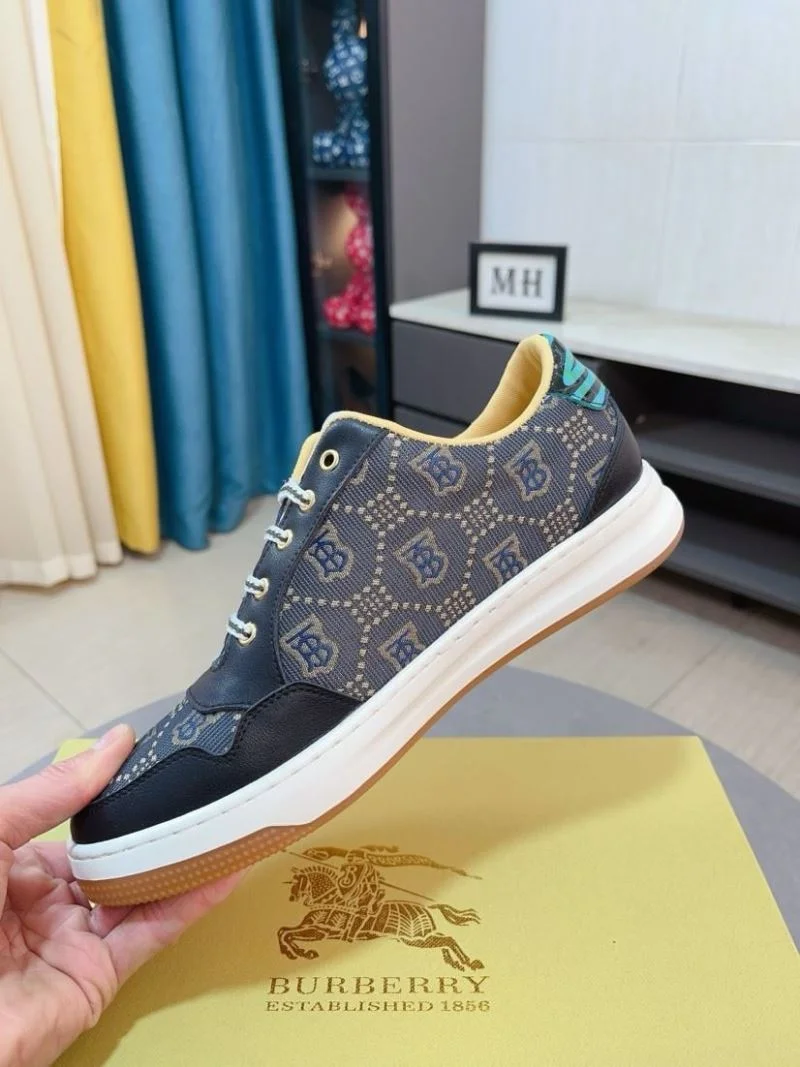 OEM Burberry Low Shoes