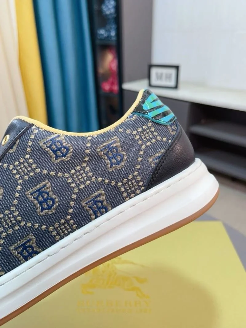 OEM Burberry Low Shoes