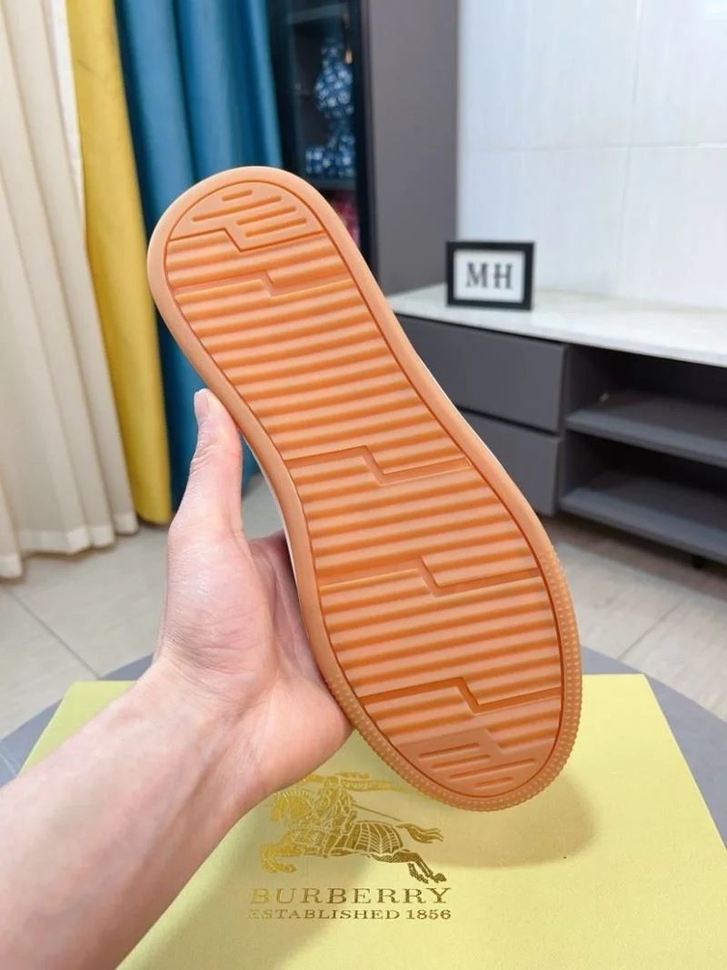 OEM Burberry Low Shoes