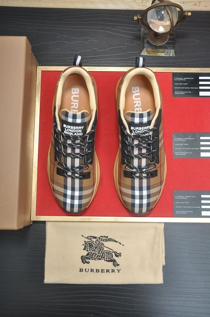 High accuracy Burberry Low Shoes