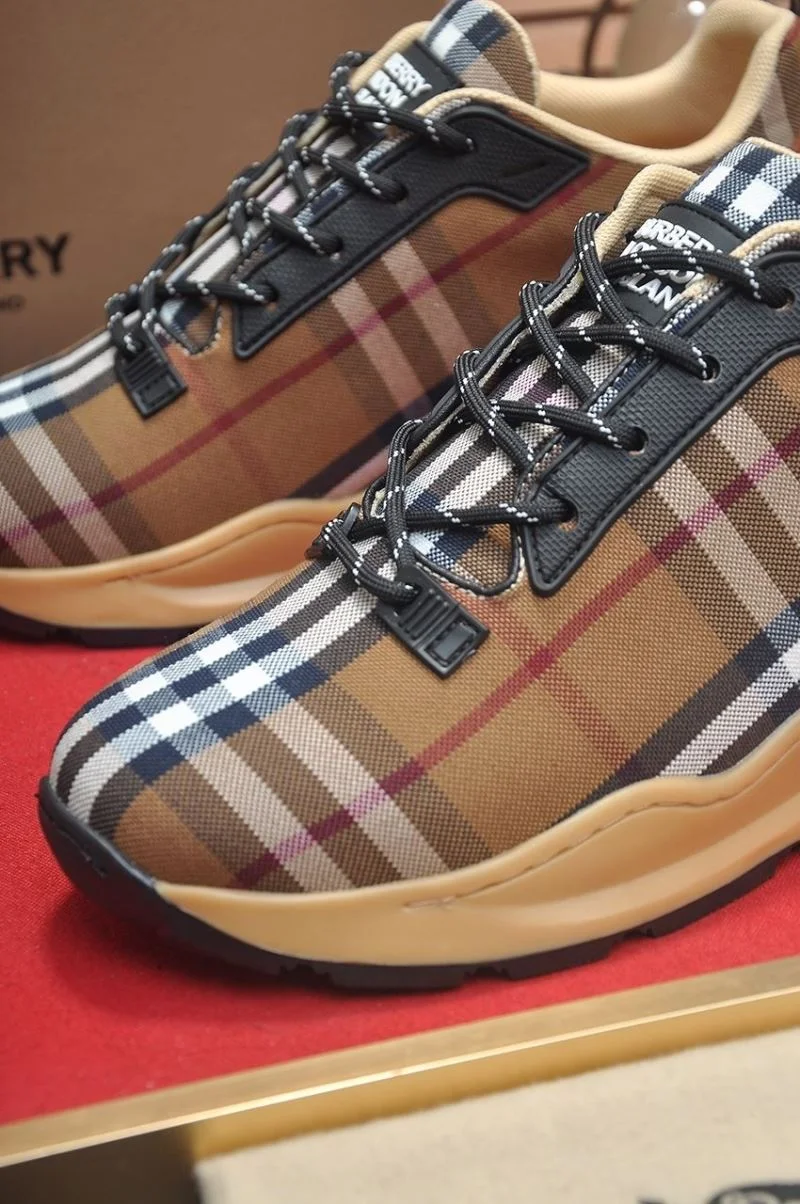 High accuracy Burberry Low Shoes
