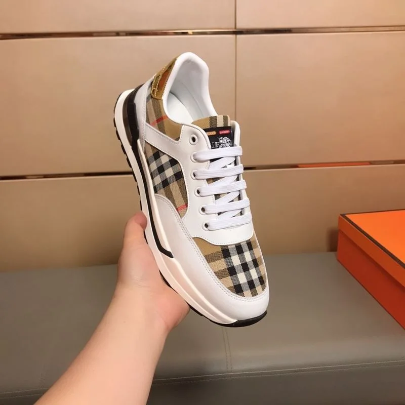 Exact replica Burberry Low Shoes