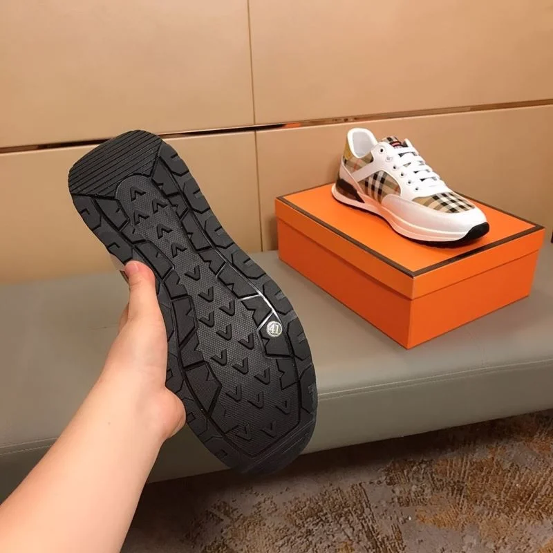Exact replica Burberry Low Shoes