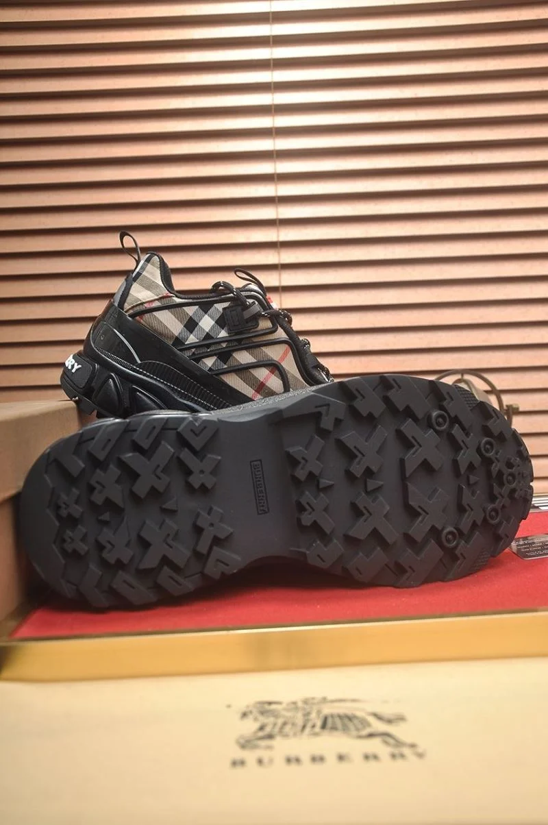 Brand-authenticated Burberry Low Shoes