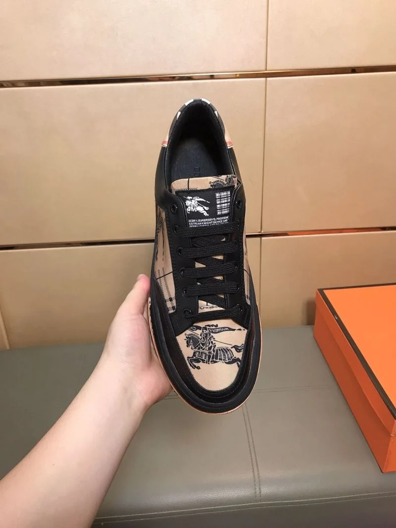 Low-cost Burberry Low Shoes