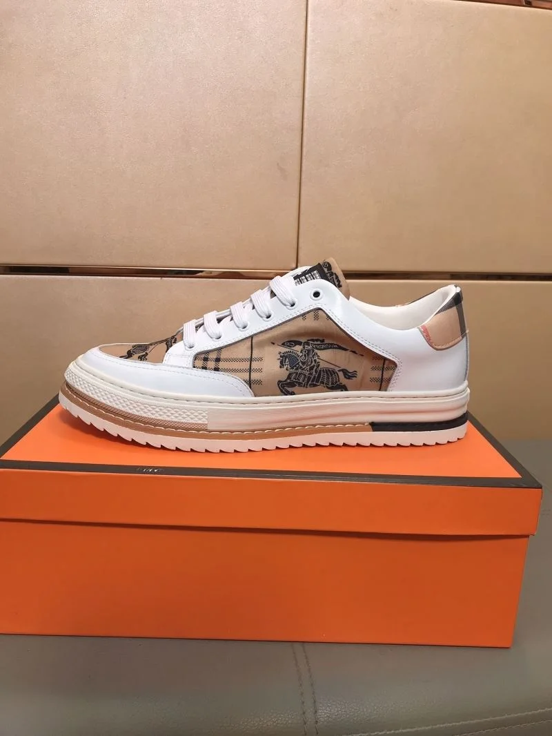 Burberry Low Shoes