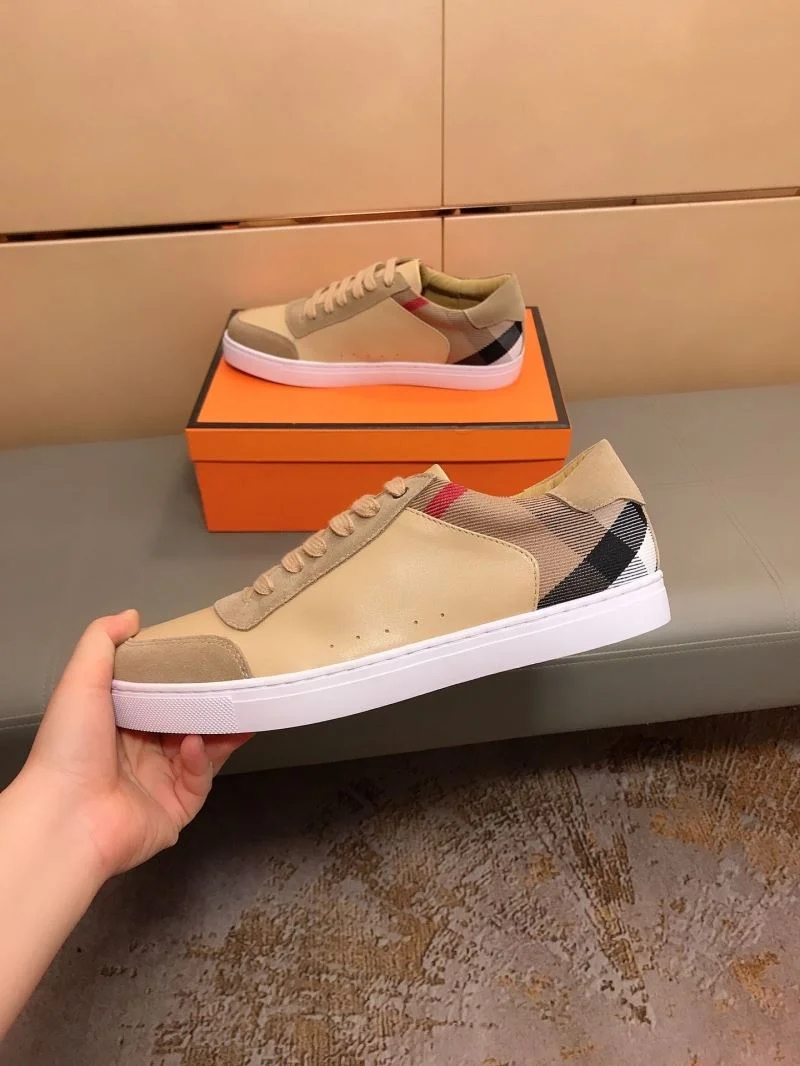 Value-priced Burberry Low Shoes