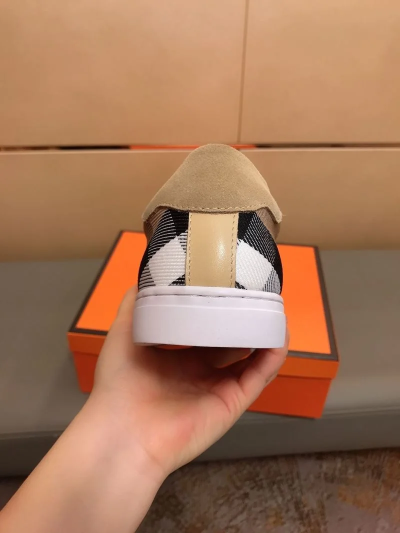 Value-priced Burberry Low Shoes