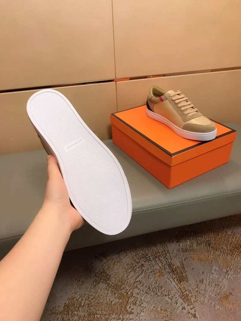 Value-priced Burberry Low Shoes