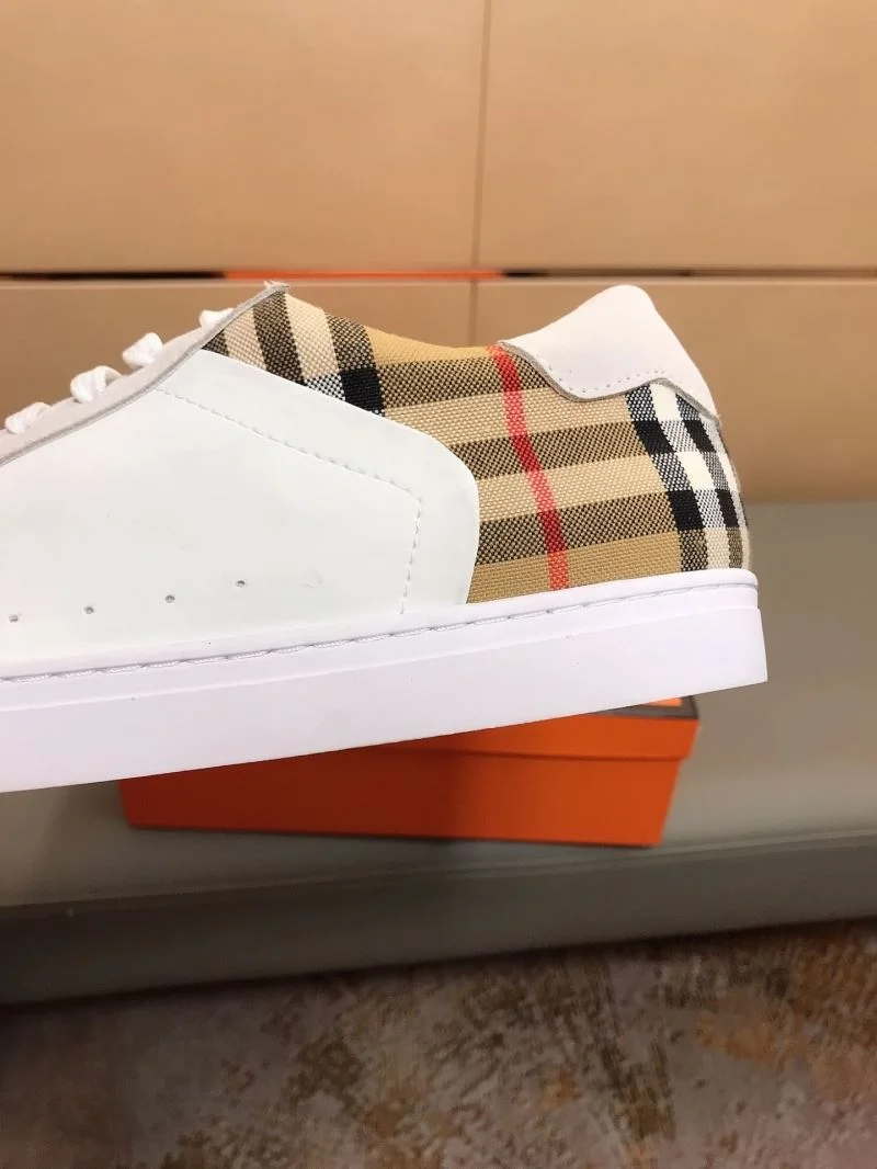 Real Burberry Low Shoes