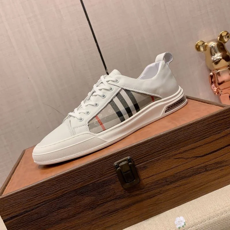 High accuracy Burberry Low Shoes