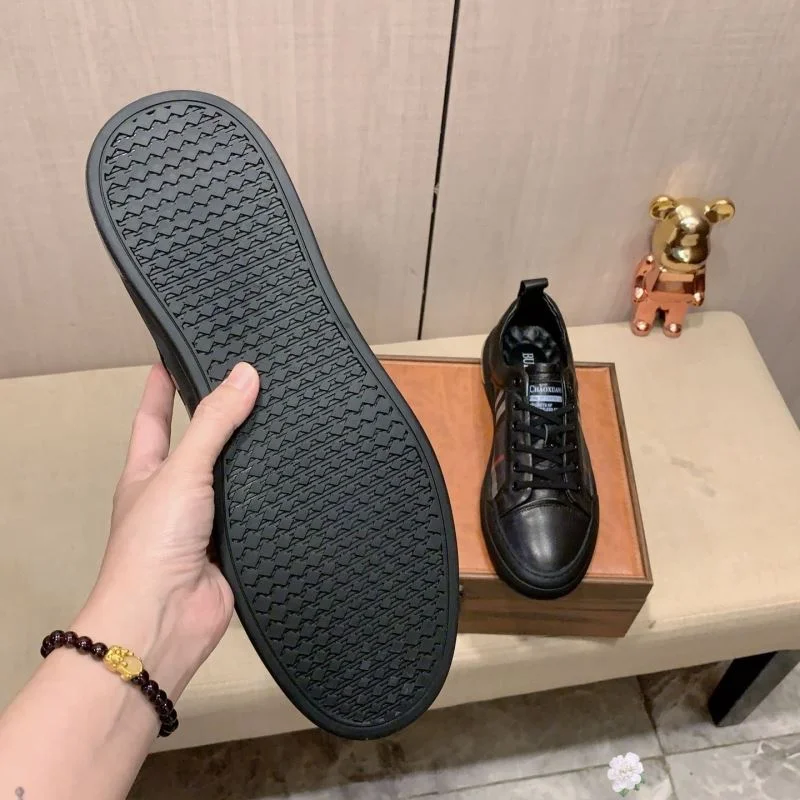 Precise copy Burberry Low Shoes
