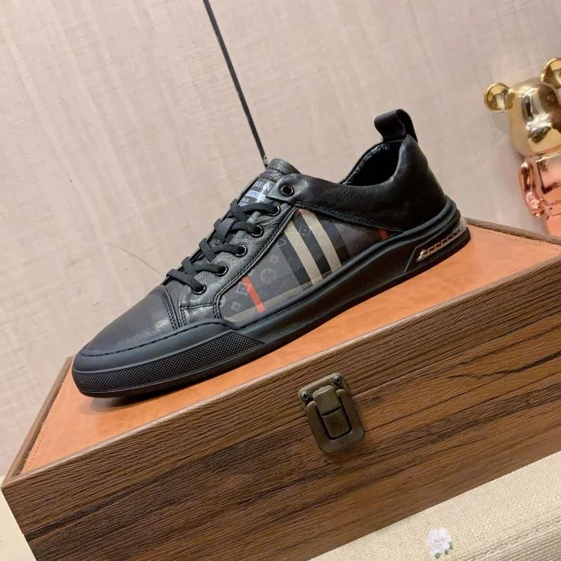 Precise copy Burberry Low Shoes
