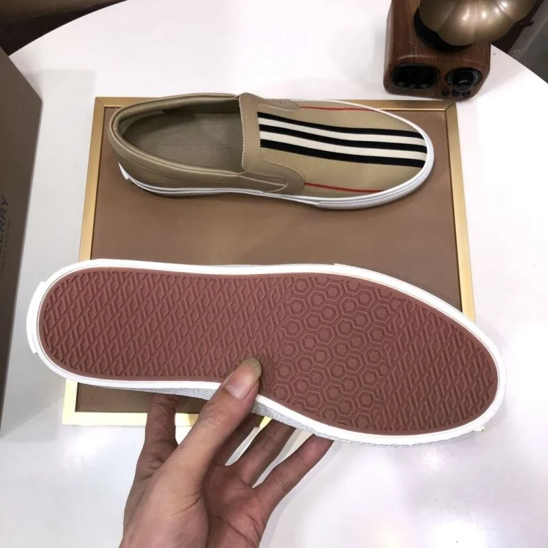 High accuracy Burberry Low Shoes