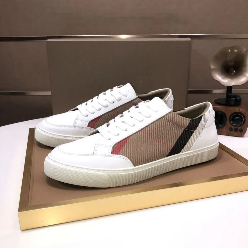 High fidelity Burberry Low Shoes