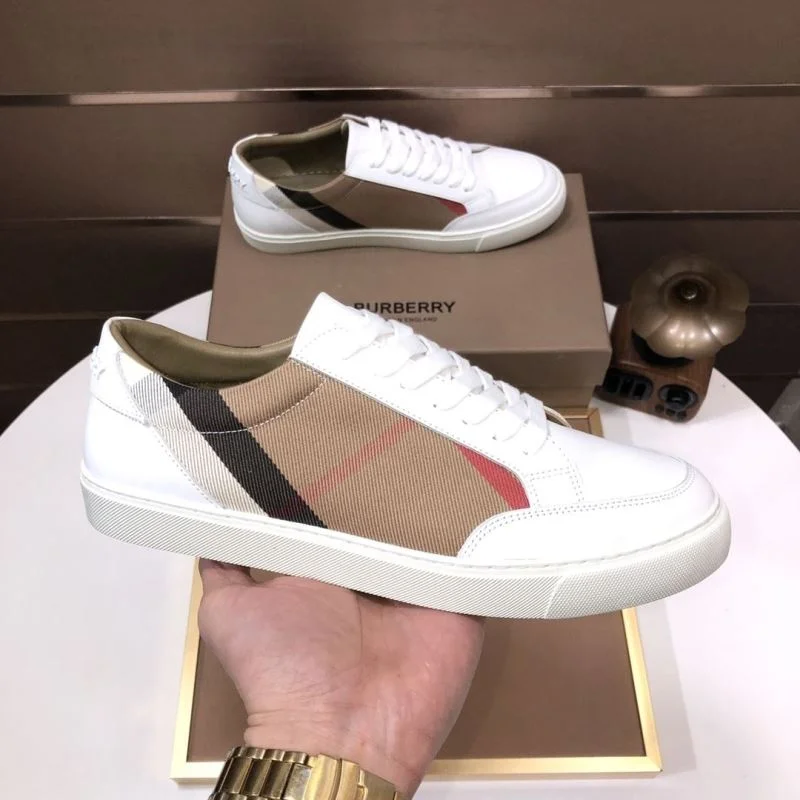 High fidelity Burberry Low Shoes