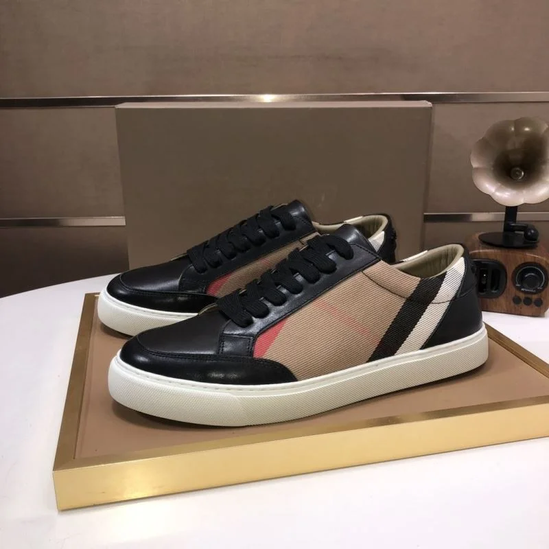 Low-cost Burberry Low Shoes