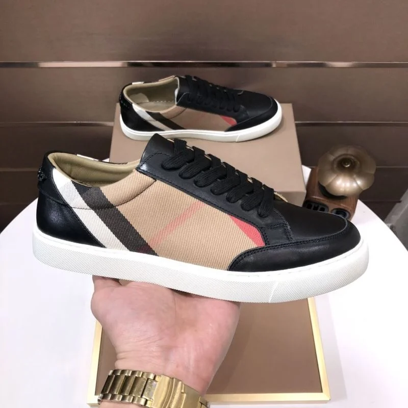 Low-cost Burberry Low Shoes