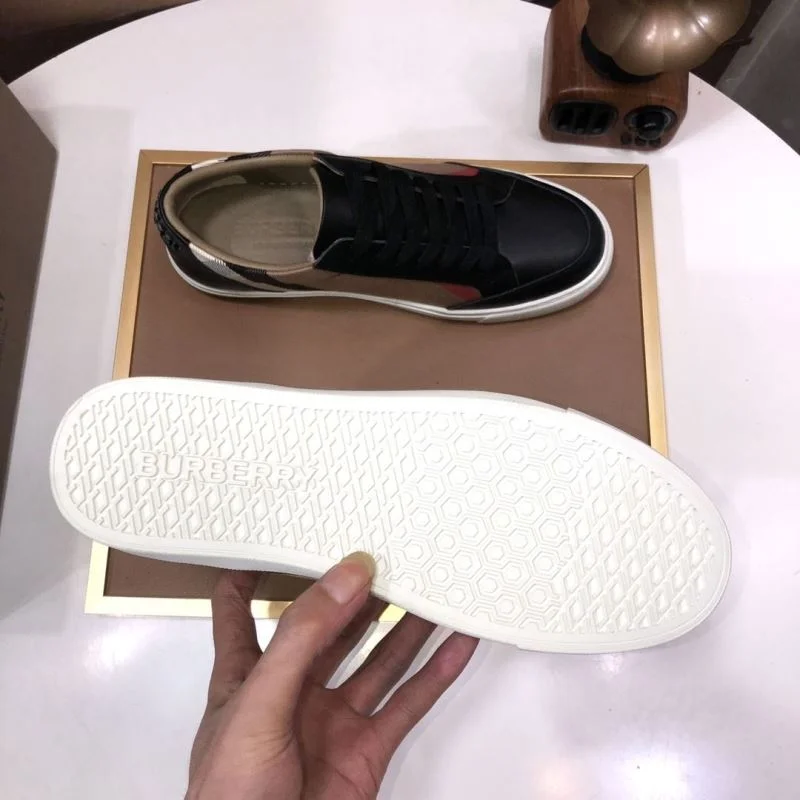 Low-cost Burberry Low Shoes