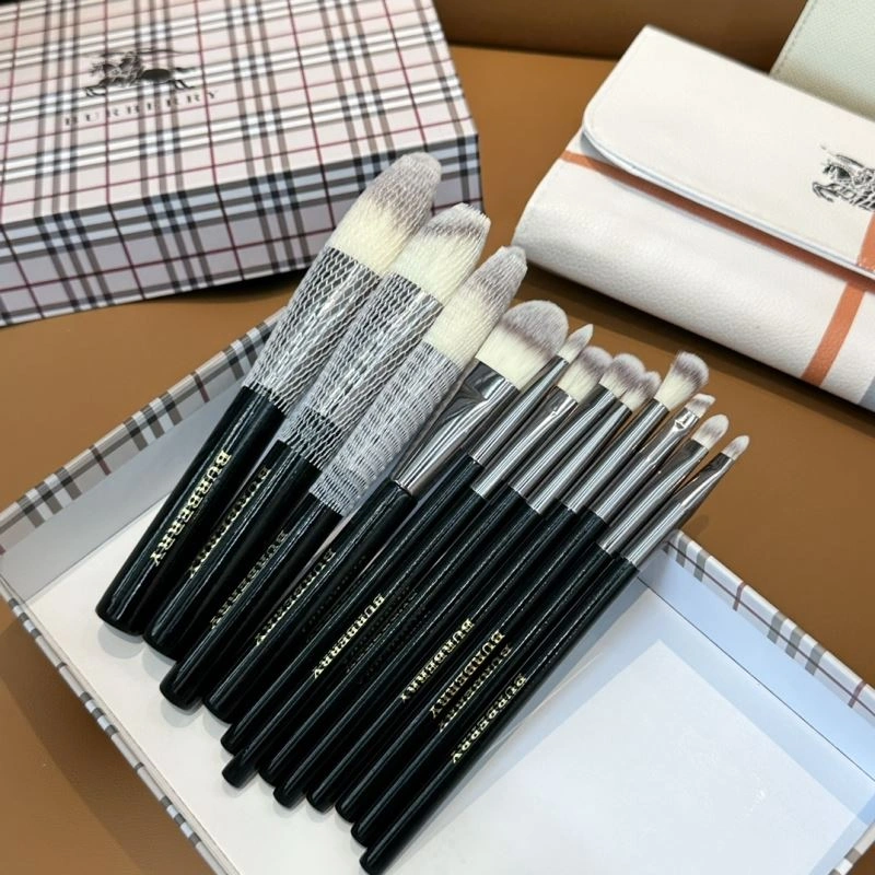 Official Burberry Makeup Brushe