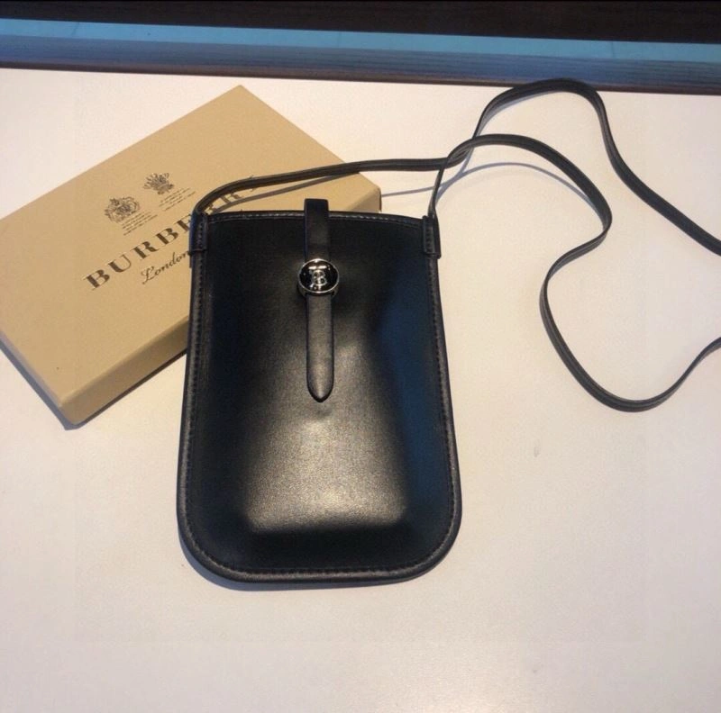 High accuracy Burberry Mobile Cases