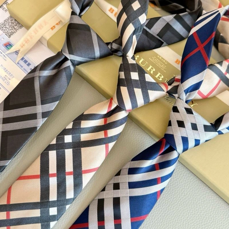 Accurate model Burberry Neckties