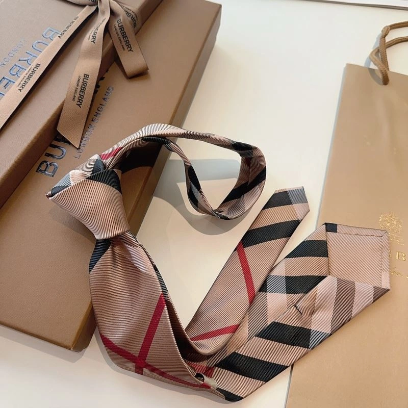Precise copy Burberry Neckties