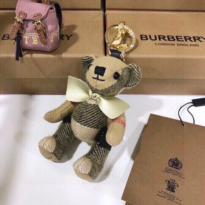 Cut-rate Burberry Ornaments
