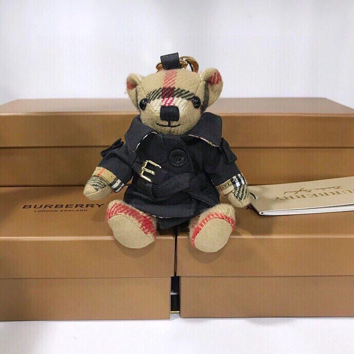 Official Burberry Ornaments