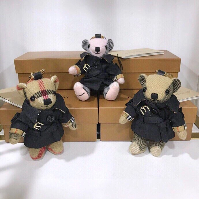 Official Burberry Ornaments