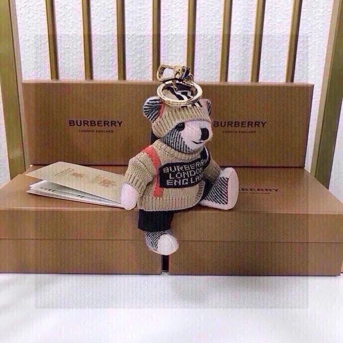 Cut-rate Burberry Ornaments