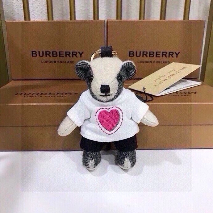Top match Burberry Ornaments