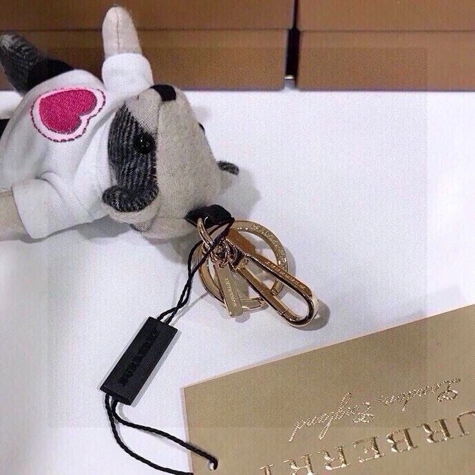 Top match Burberry Ornaments